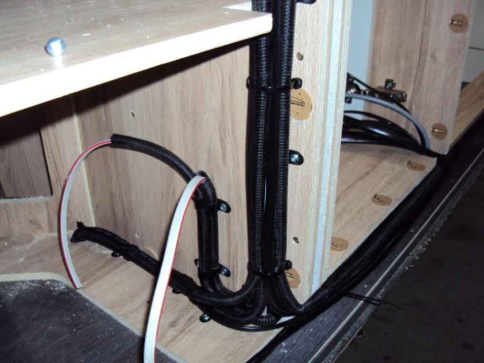 Composite Caravan Construction - Caravan Construction